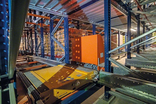 Automated storage and retrieval systems