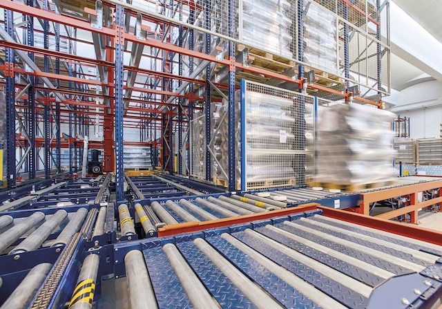 Cold storage automation and design - Interlake Mecalux
