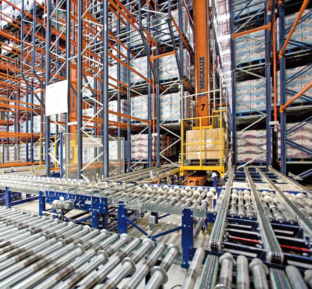 Automated material handling warehouse applications - Interlake Mecalux