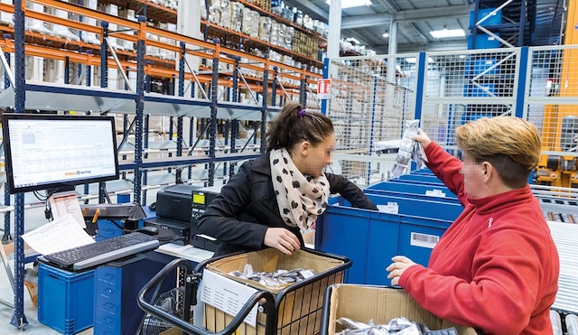 Ecommerce fulfillment software - Interlake Mecalux