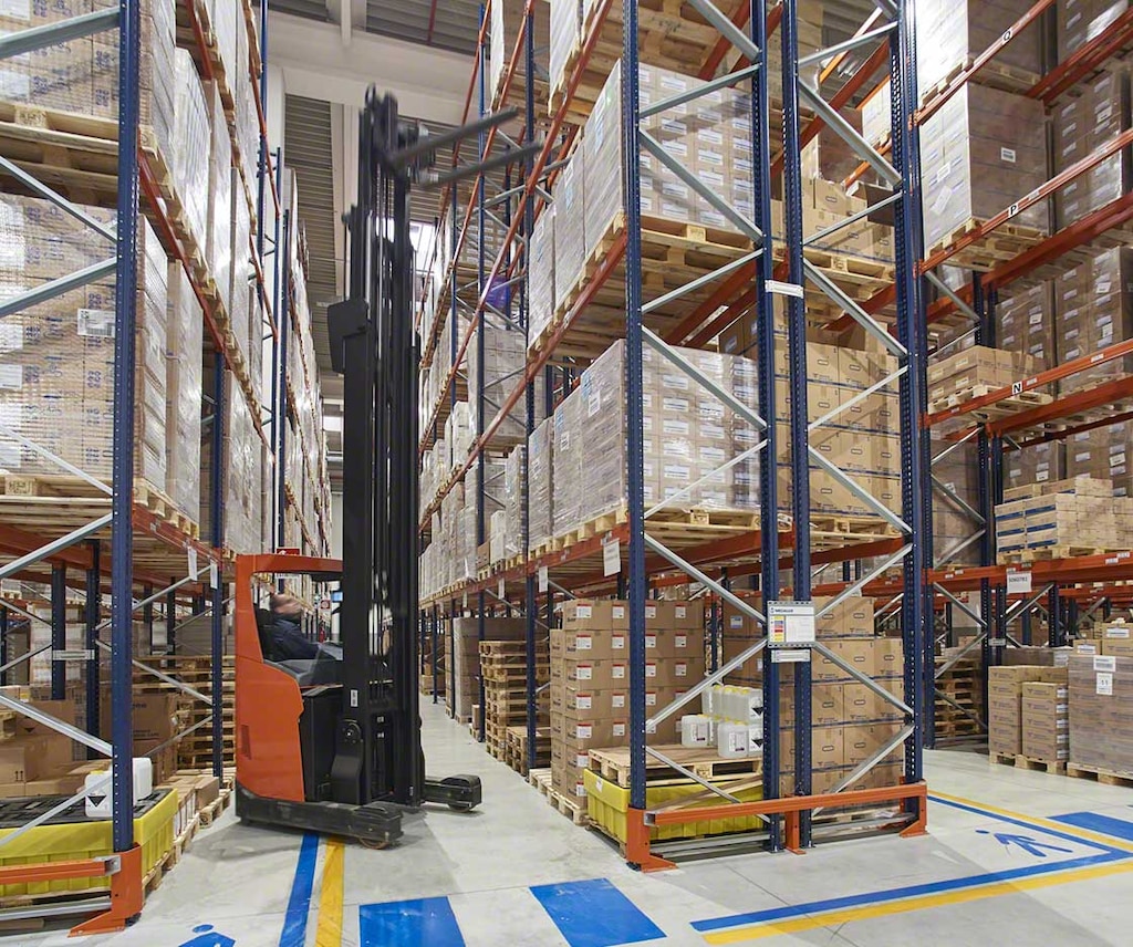 Logistics issues: the 10 most common in warehouses - Interlake Mecalux