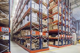 Block stacking: definition and warehouse applications - Interlake Mecalux