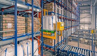 Warehouse automation technology - Interlake Mecalux