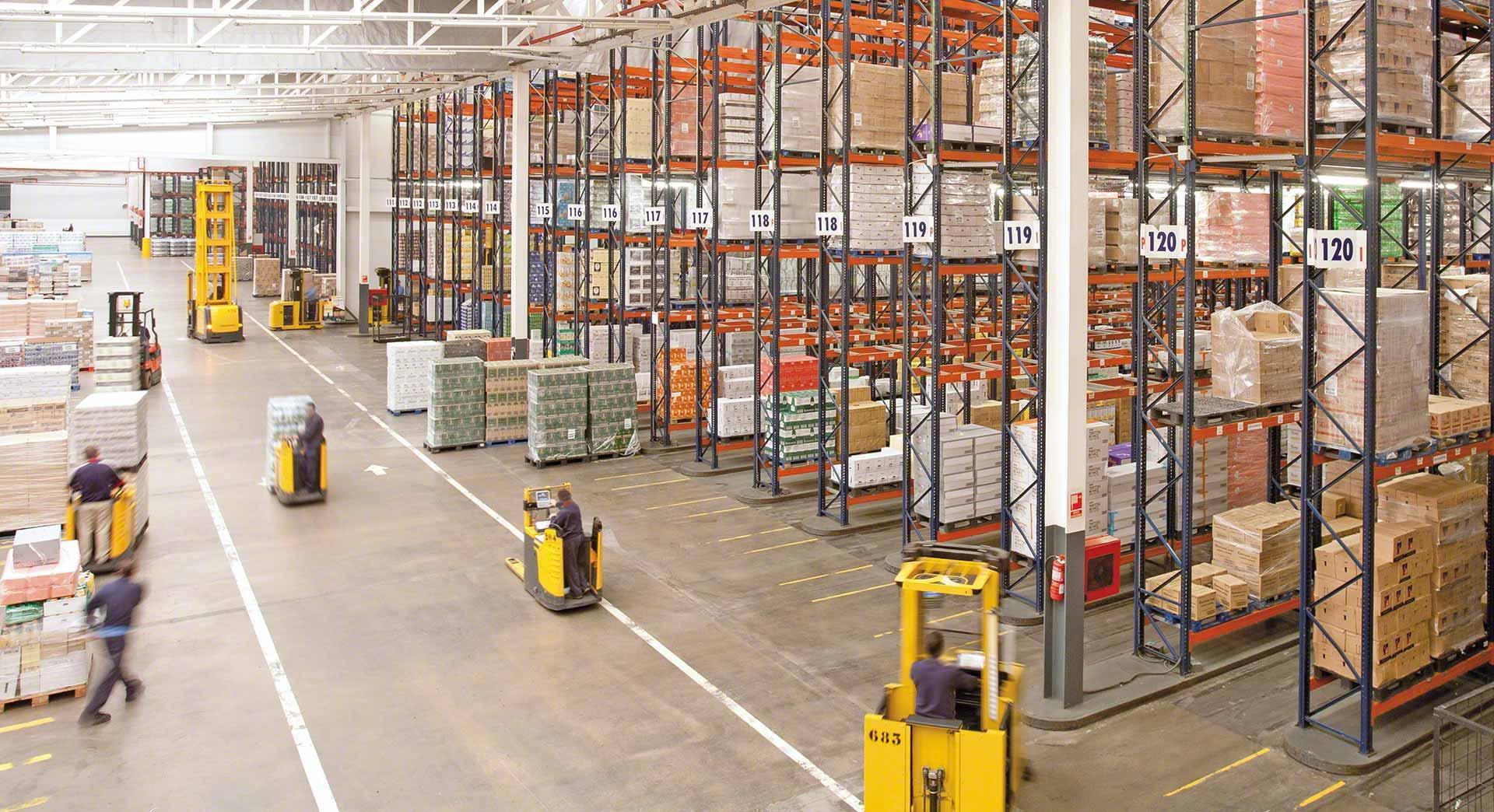 Main warehouse risks: keep them under control - Interlake Mecalux