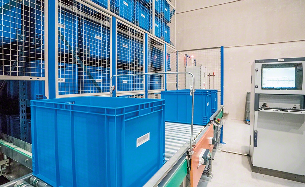 Triple storage solution for Venair warehouse - Interlake Mecalux