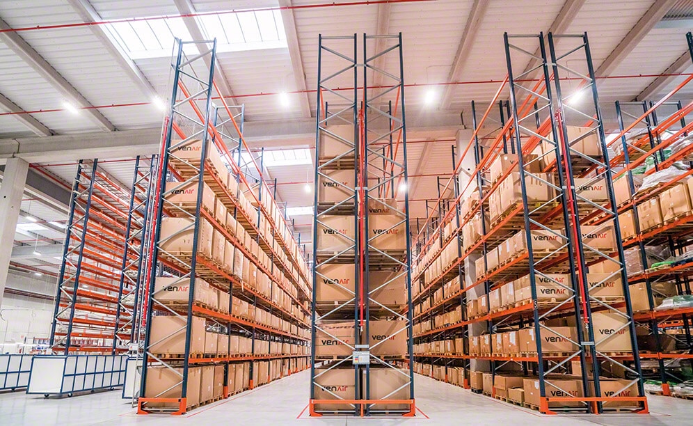 Triple storage solution for Venair warehouse - Interlake Mecalux