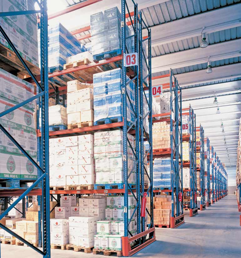 Pallet rack capacity comparison - Interlake Mecalux