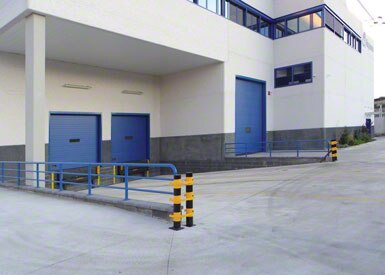 Warehouse layouts (theory and examples) - Interlake Mecalux