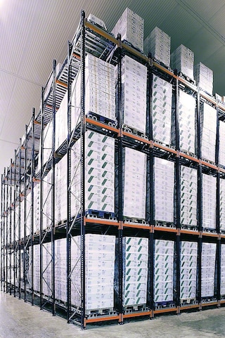 Pallet Flow Racks | Pallet Flow Racking - Interlake Mecalux