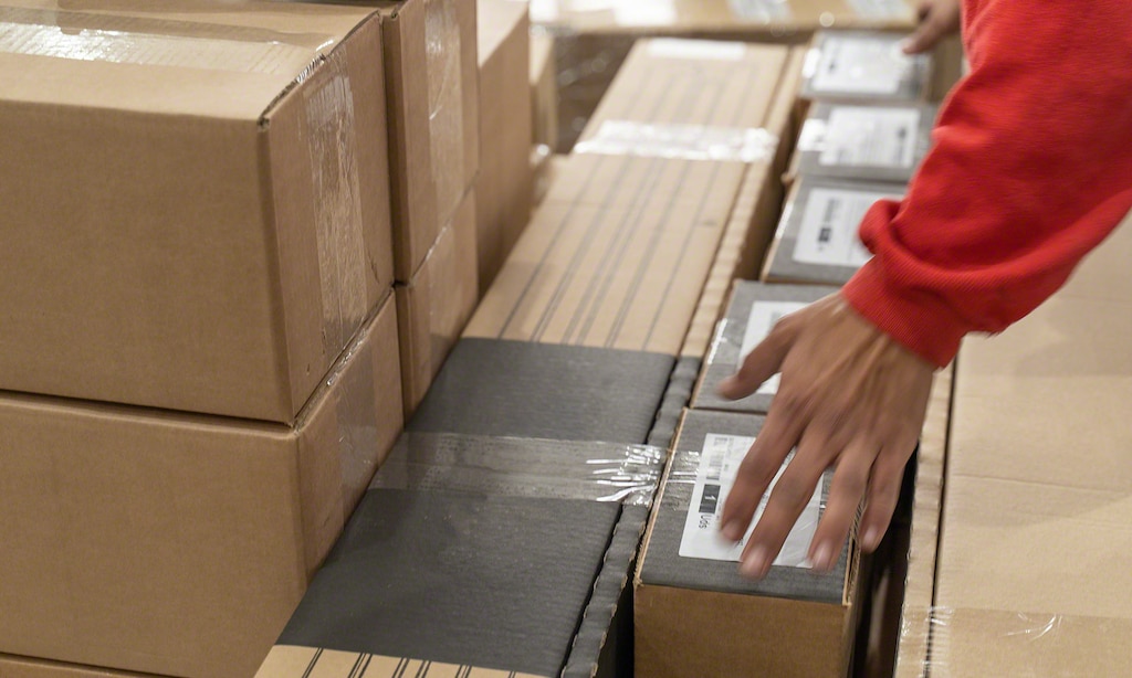 Double handling: example of waste in Lean - Interlake Mecalux