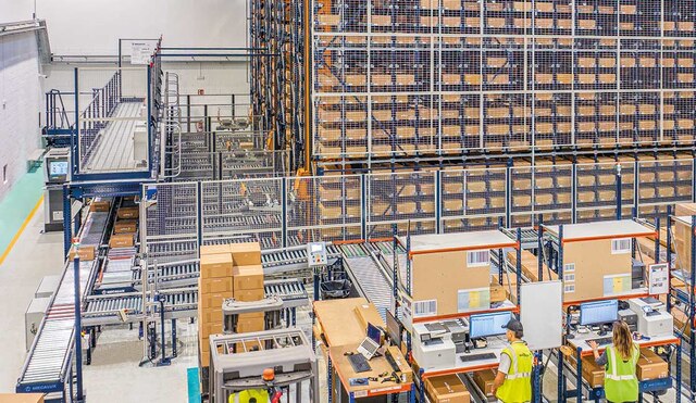 Internal transport: systems and examples - Interlake Mecalux