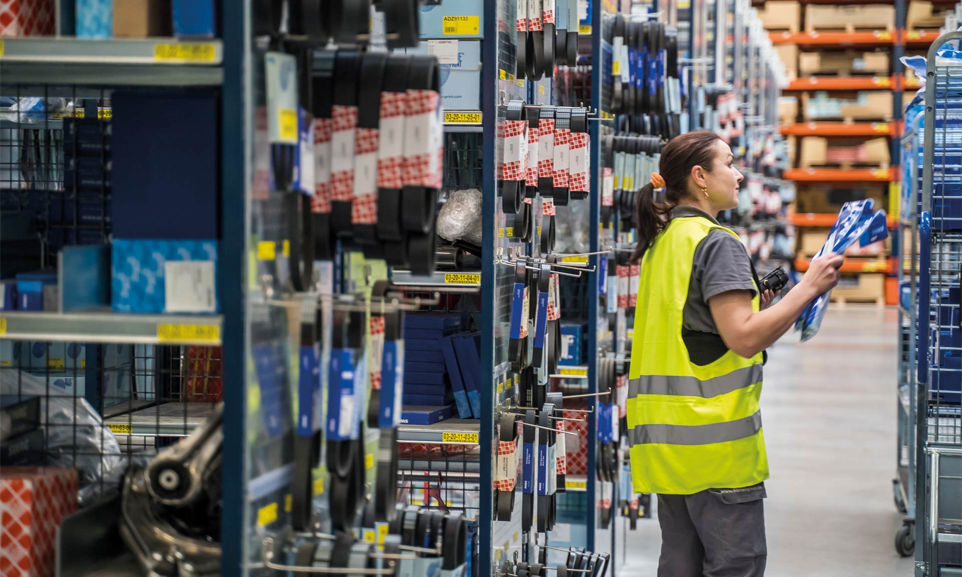 Pick and pack warehouse - Interlake Mecalux