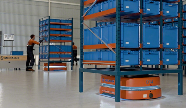 Shelf-to-person for innovative picking - Interlake Mecalux