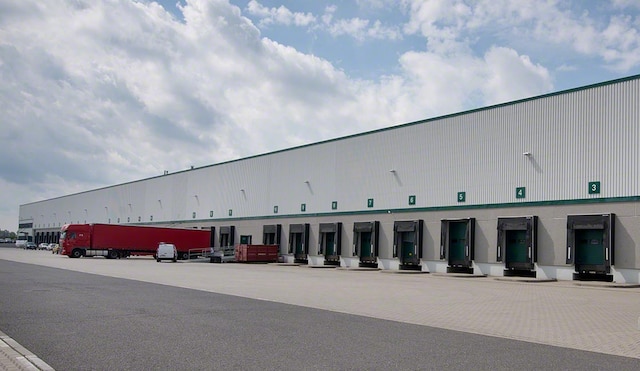 Warehouse areas: types and optimization - Interlake Mecalux