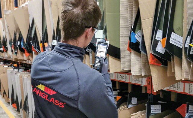 Carglass installs Easy WMS in warehouse in Slovenia - Interlake Mecalux
