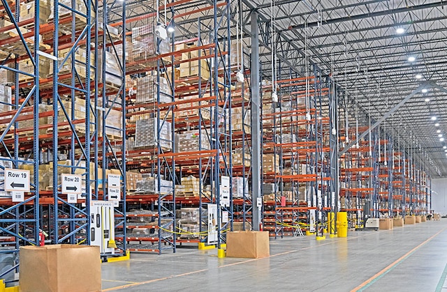 Pallet Racking (selective system) - Interlake Mecalux