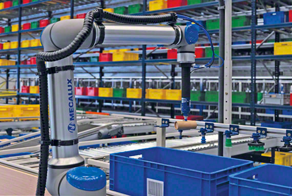 Picking Robot (automated piece picking) - Interlake Mecalux