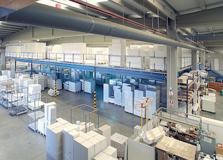 Mezzanine Floor Racking Systems - Interlake Mecalux